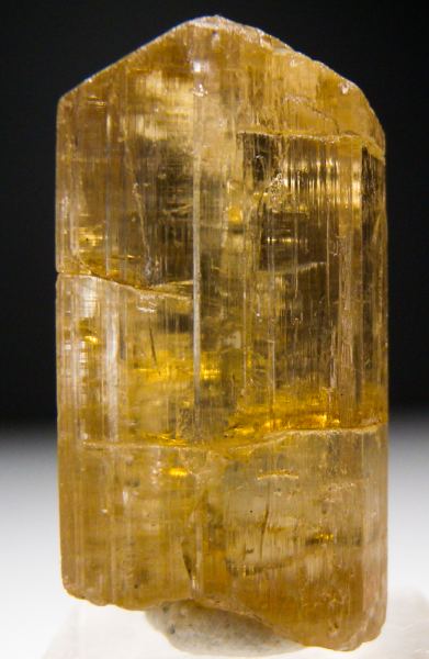 minfind.com - Scapolite from Morogoro, Tanzania