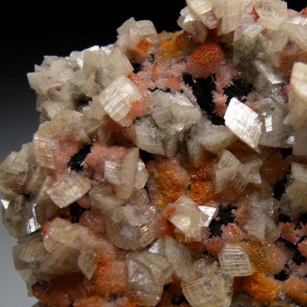 minfind.com - Smithsonite on Willemite from Tsumeb, Namibia