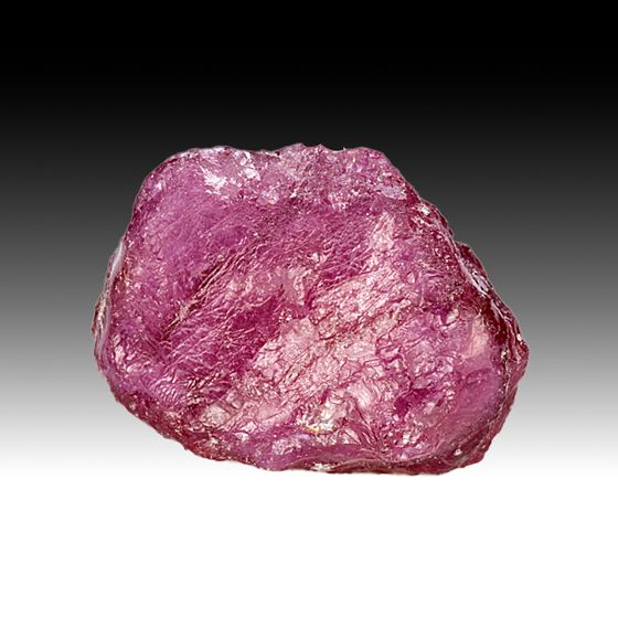 minfind.com - Corundum from Mogok, Pyin-Oo-Lwin, Mandalay, Myanmar